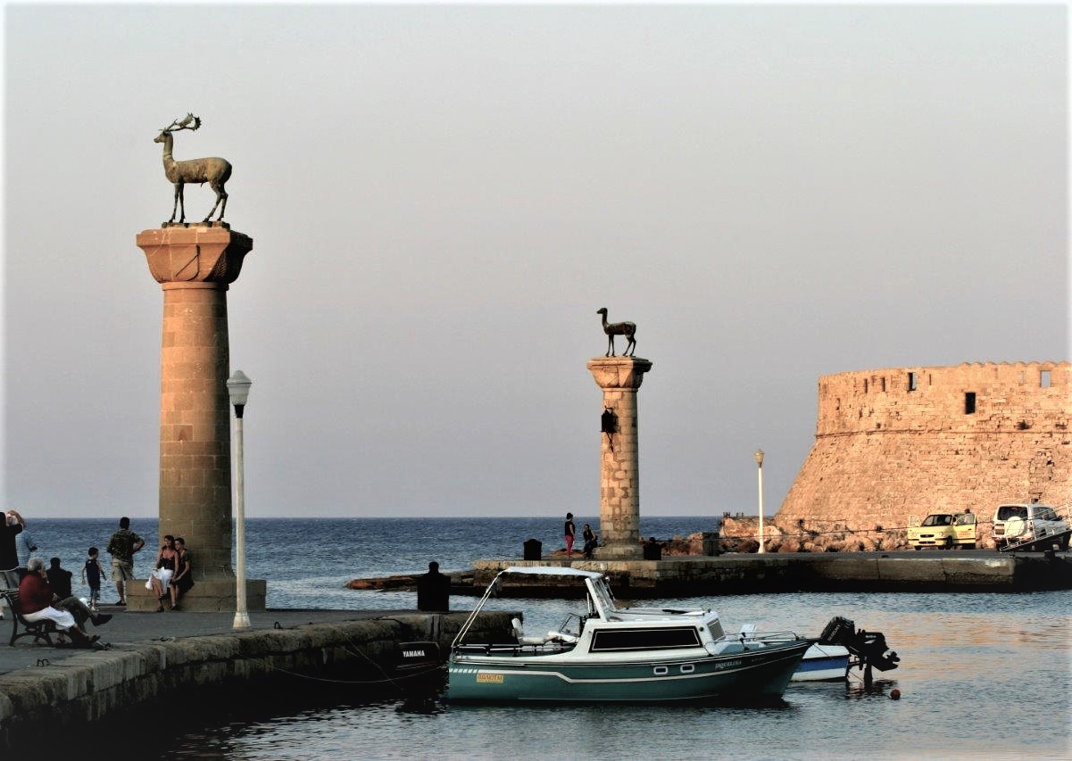 Kolos Rhódský a jeho historie :: Poznejte ŘECKO